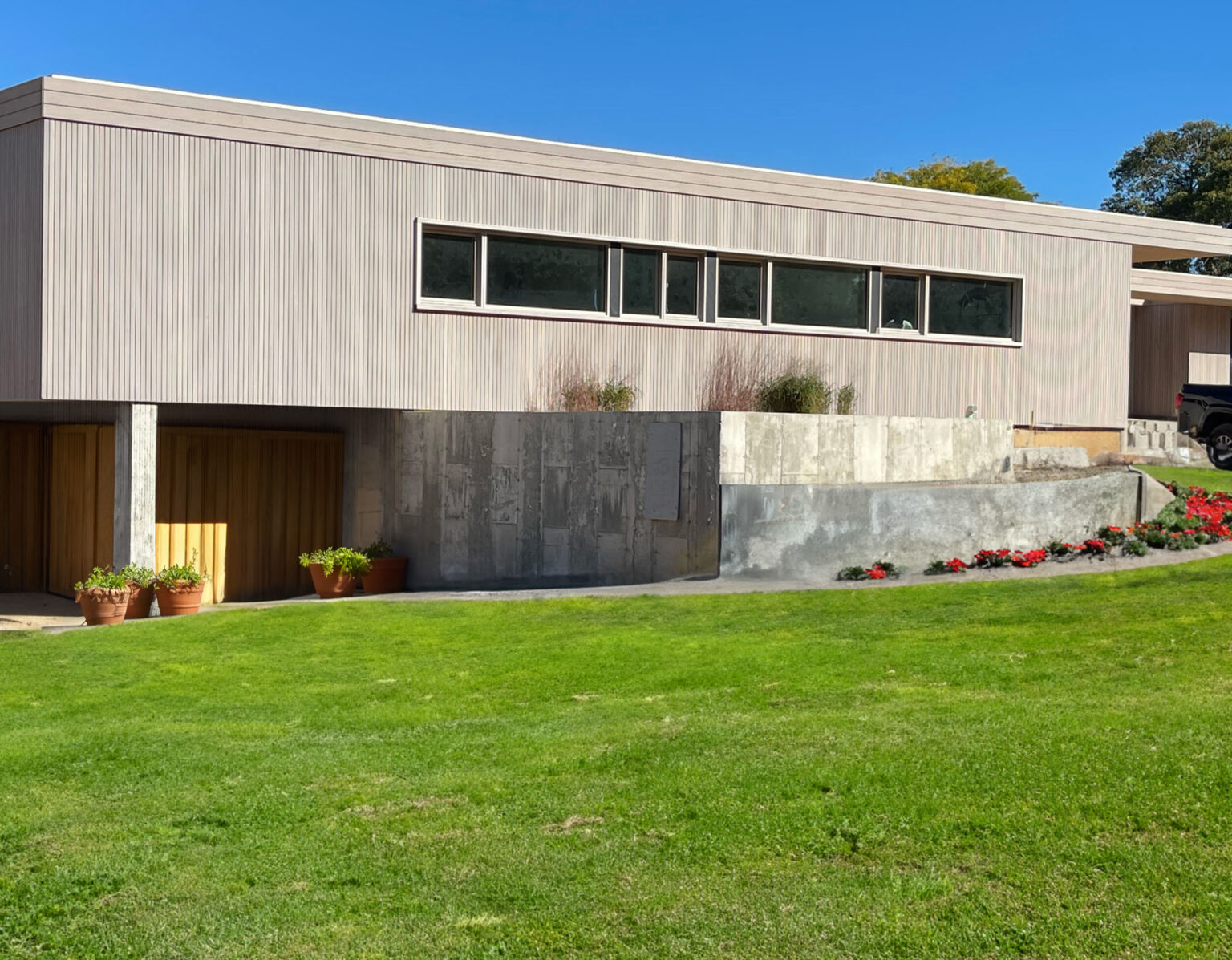 Prominence Cladding Collection - J Gibson McIlvain Co